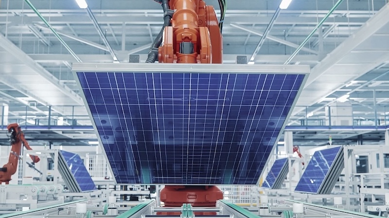 China Solar Panel Manufacturers: Top 10 for 2026